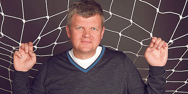 Adrian Chiles – 057info