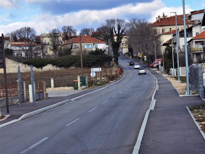 Benkovac završio projekt obnove nerazvrstanih cesta – 057info