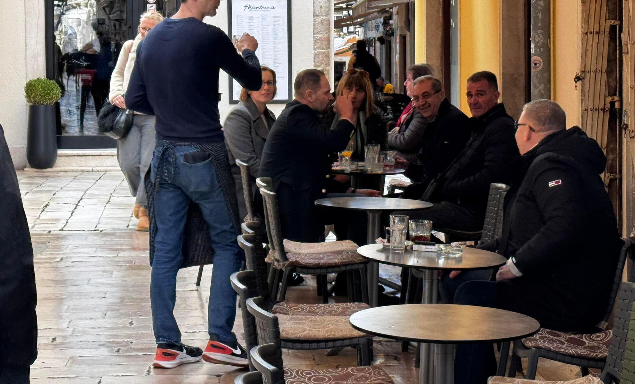 Radeta: Dukić i Erlić na sjednicu Vlade guraju odluku o raspuštanju ...